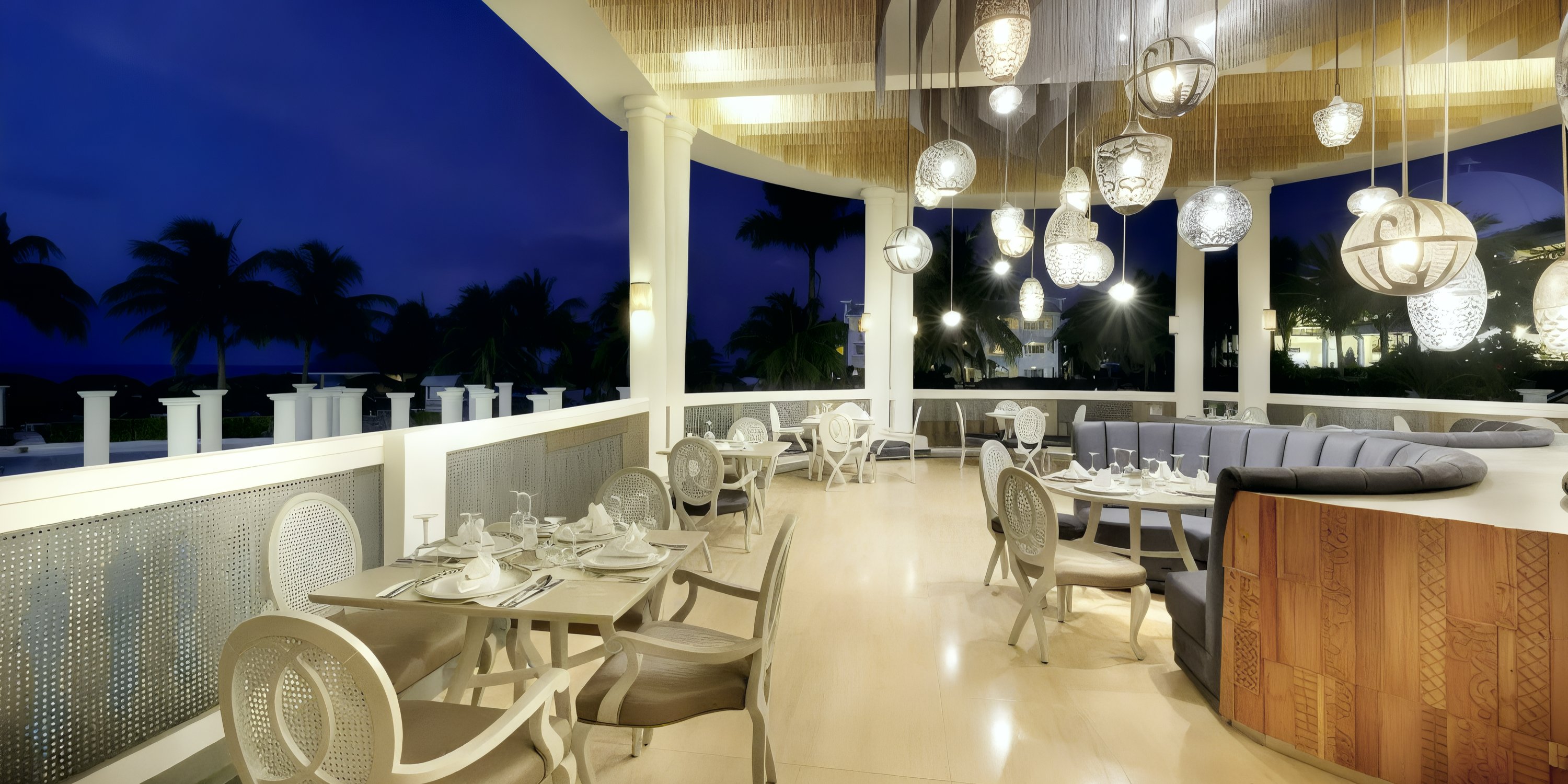 JacQueena and Shakhan's Wedding at Grand Palladium Lady Hamilton ...